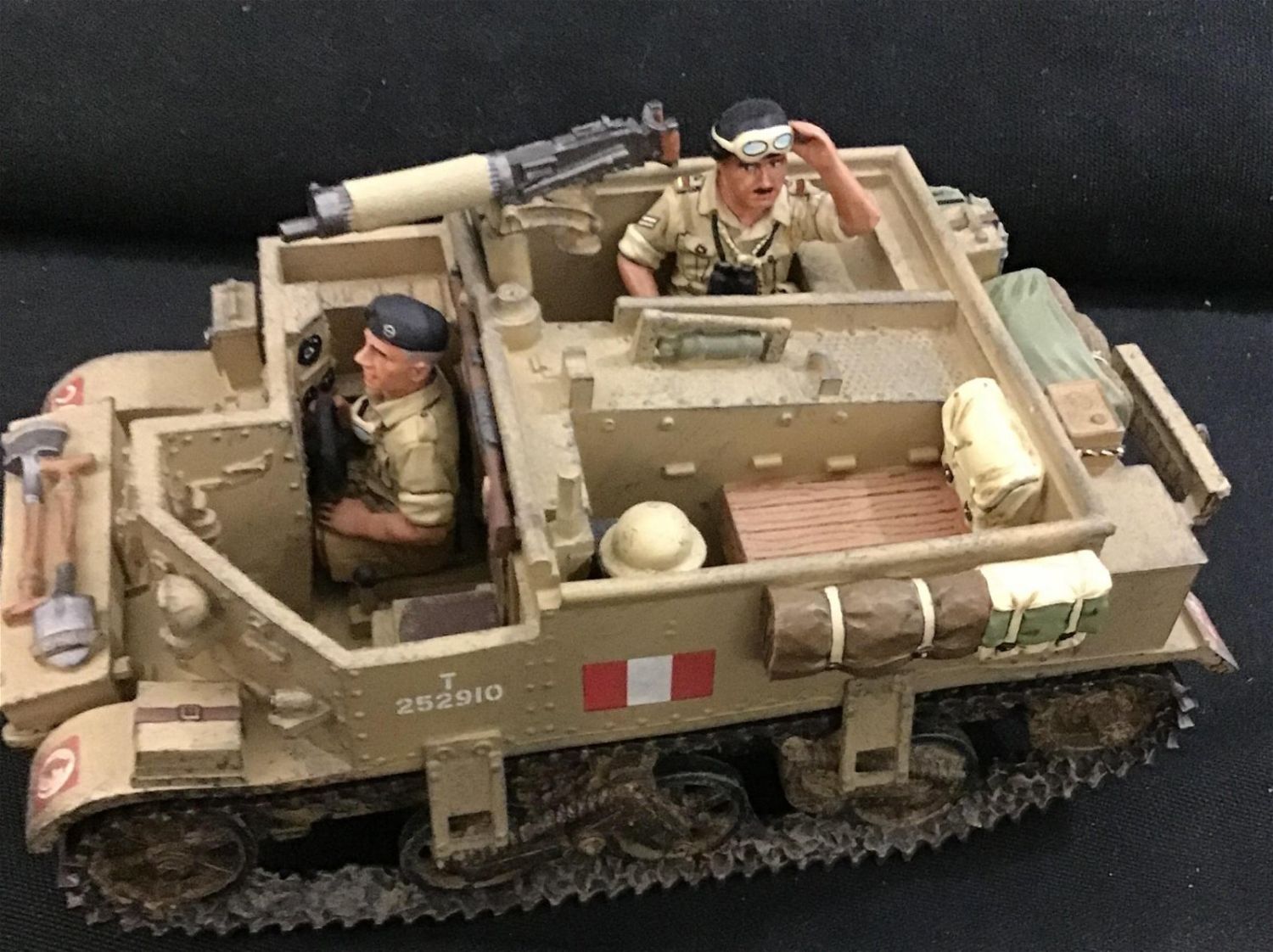 Lot 150 - King & Country EA041 Desert universal carrier | The Lodge ...