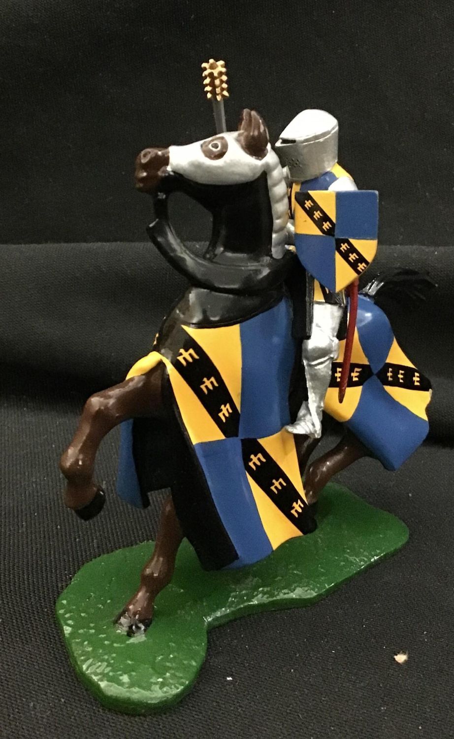 Lot 269 - Britain Knights of Agincourt 40394 | The Lodge Auction House