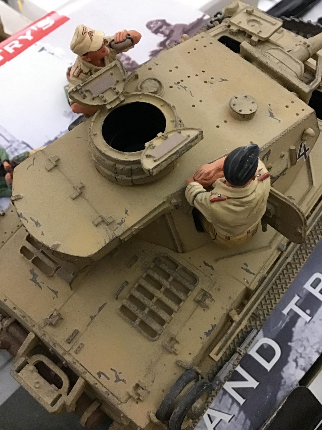 Lot 129 - King & Country WW2 German AK040 Afrika Korps | The Lodge ...