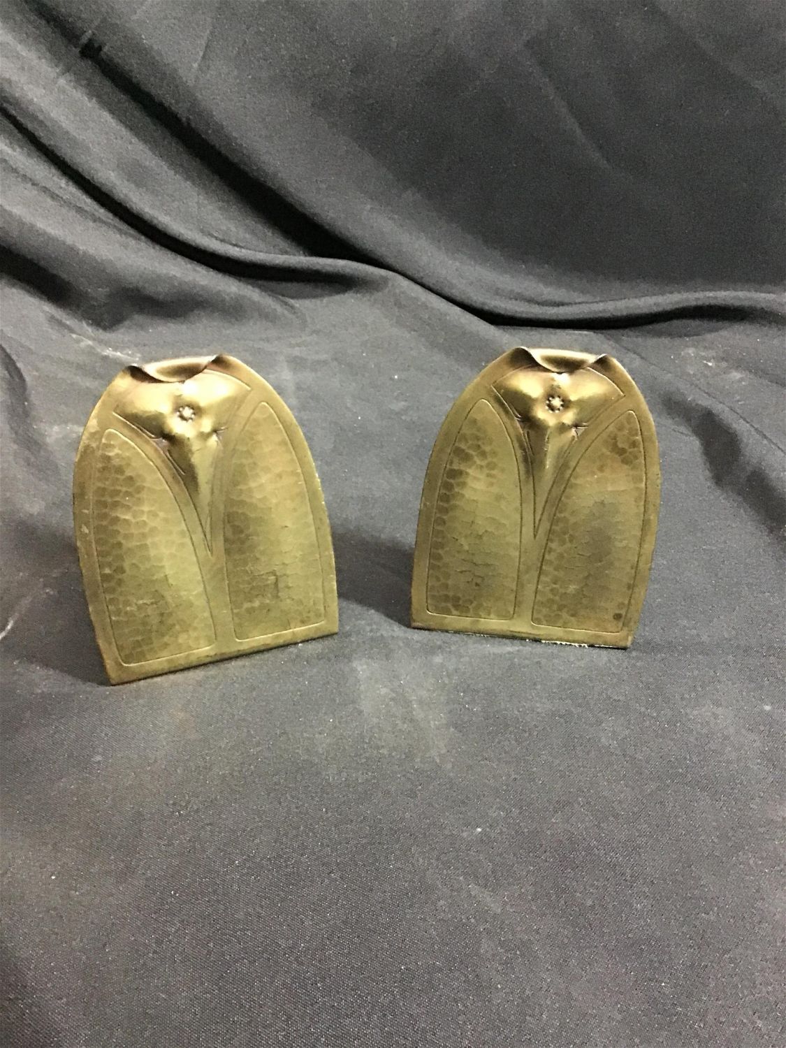 Lot 140 - Set of Roycroft Brass Bookends . | The Lodge Auction House