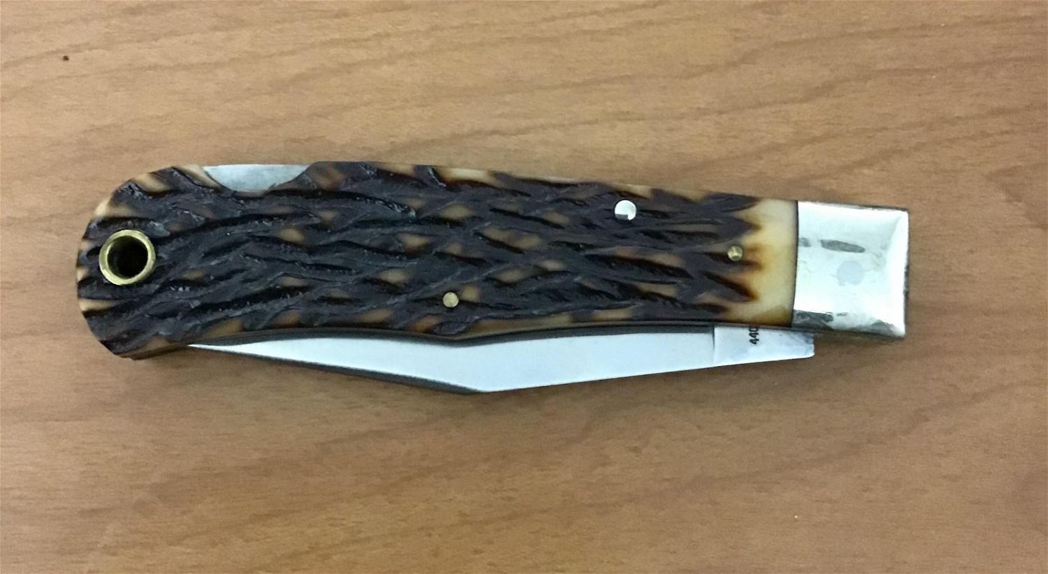 Lot 22 - Rigid Knife RG77 Bear Tooth Lockback | The Lodge Auction House