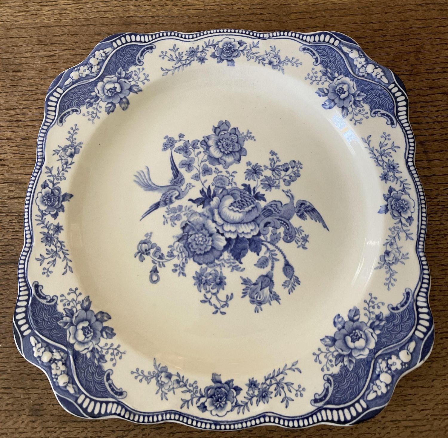 Lot 56 - Bristol Pattern, Made in England, flower bluestyle | The Lodge ...