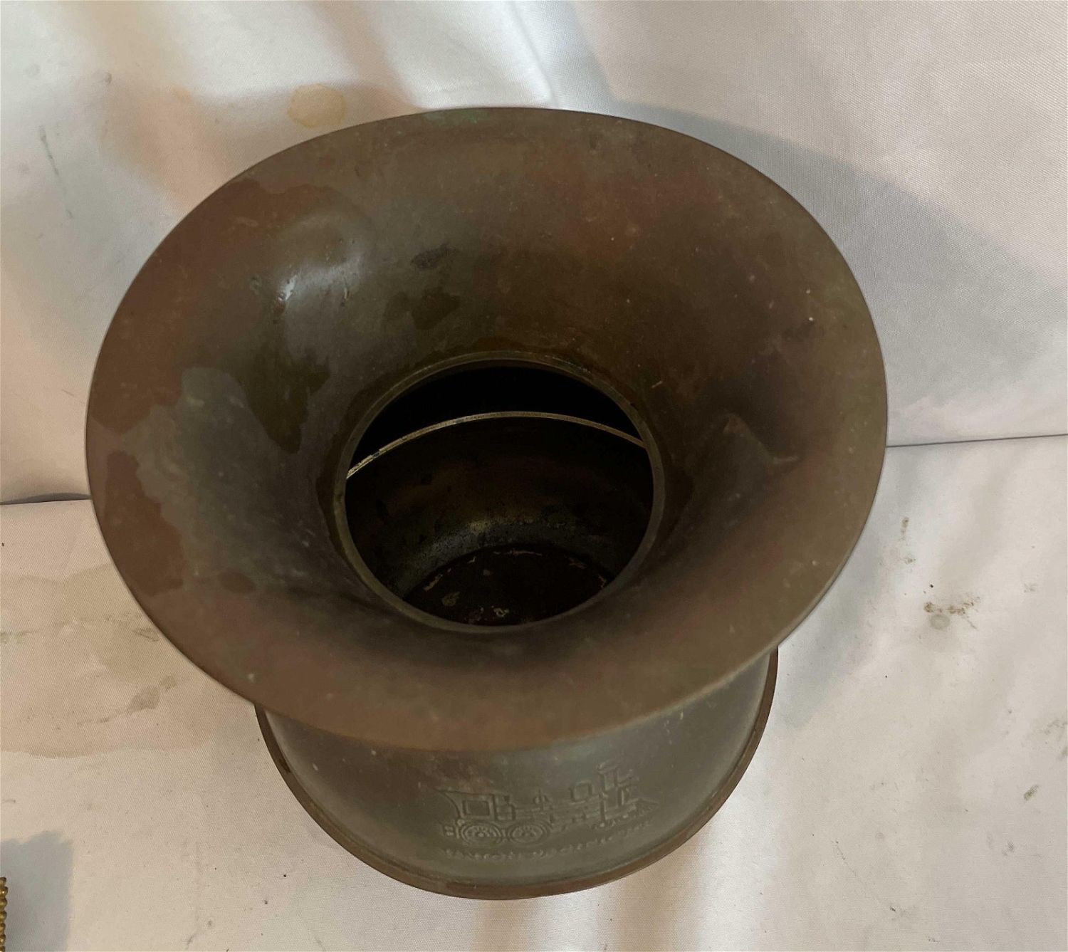 Lot 138 – Union Pacific Railroad Spittoon – Copper & Brass – The Lodge ...