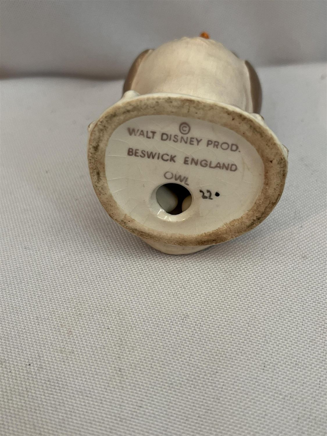 Lot 183 – Walt Disney Bestwick Owl Figurine – The Lodge Auction House