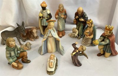 Lot 195 - Hummel Manger Scene Collection | The Lodge Auction House
