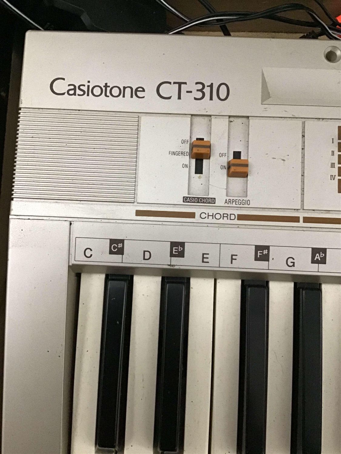 Lot 12 - Casio Keyboard Casiotone Ct 310 Electronic Musical Instrument ...