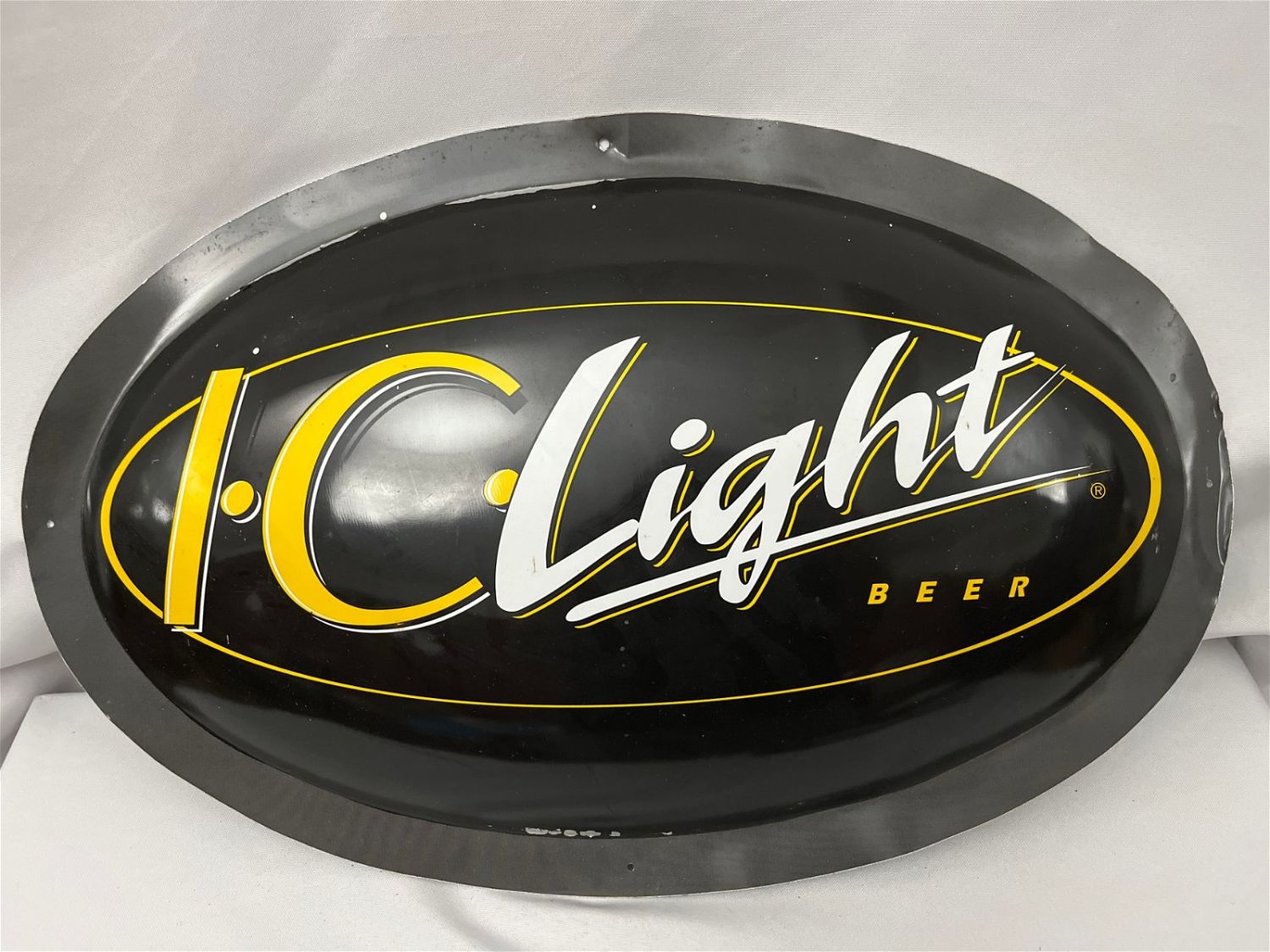 Lot 39A - IC Light Beer Sign | The Lodge Auction House