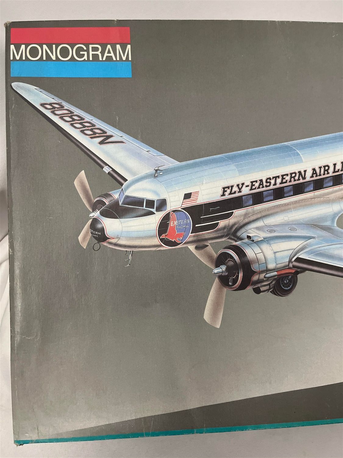 Lot 218 - Model Eastern Airlines DC-3 1:48 Scale Kit | The Lodge ...