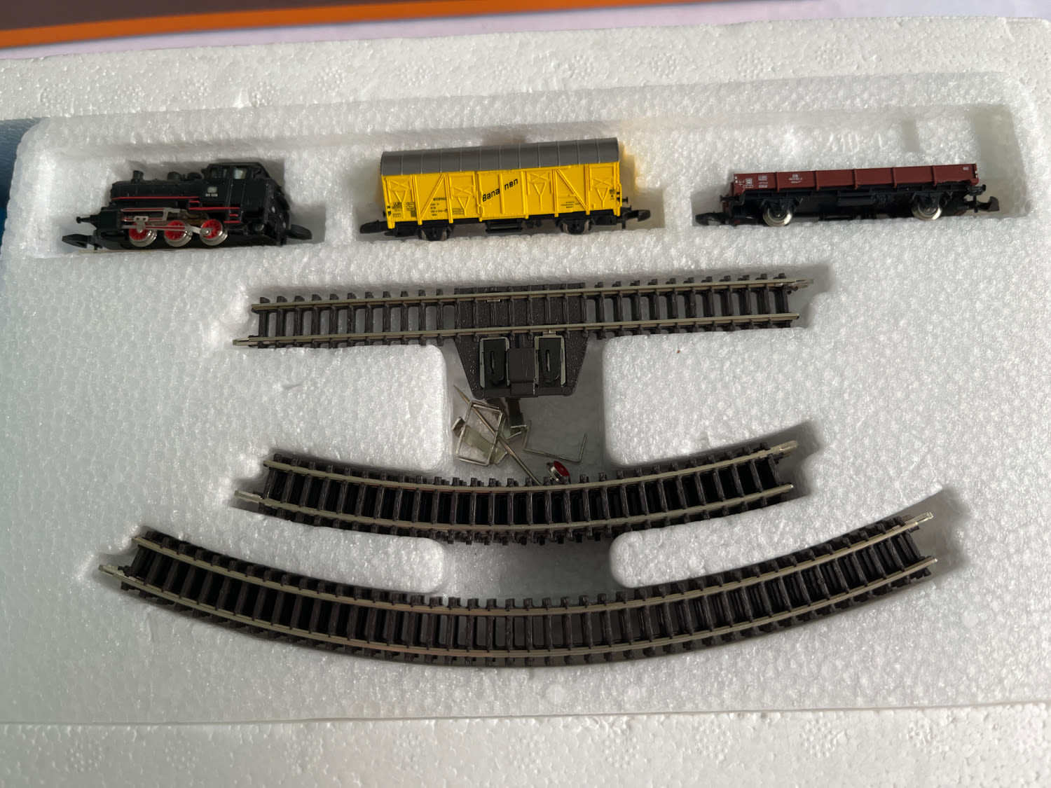 Lot 24 – Marklin Z Freight Set 8182 – The Lodge Auction House