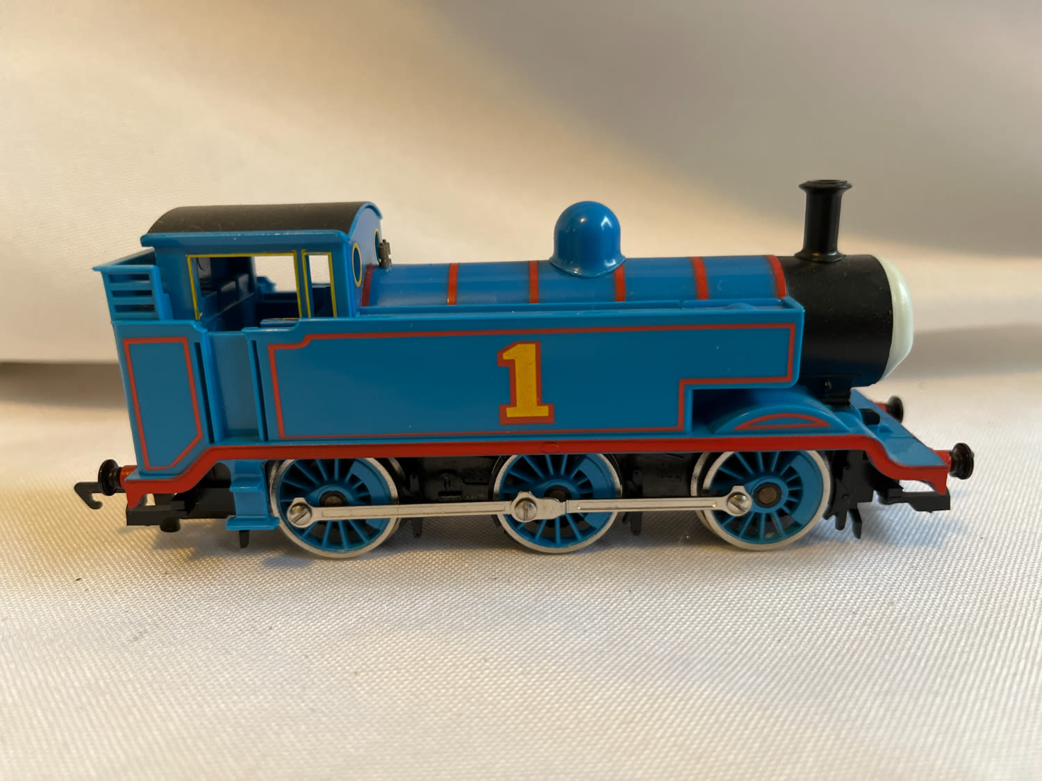 Lot 67 - Hornby Thomas the Train Engine R 351 | The Lodge Auction House
