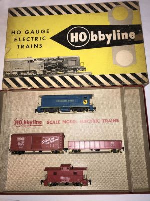 Lot 84 - Hobbyline Train Set Chesapeake & Ohio 411 | The Lodge Auction ...