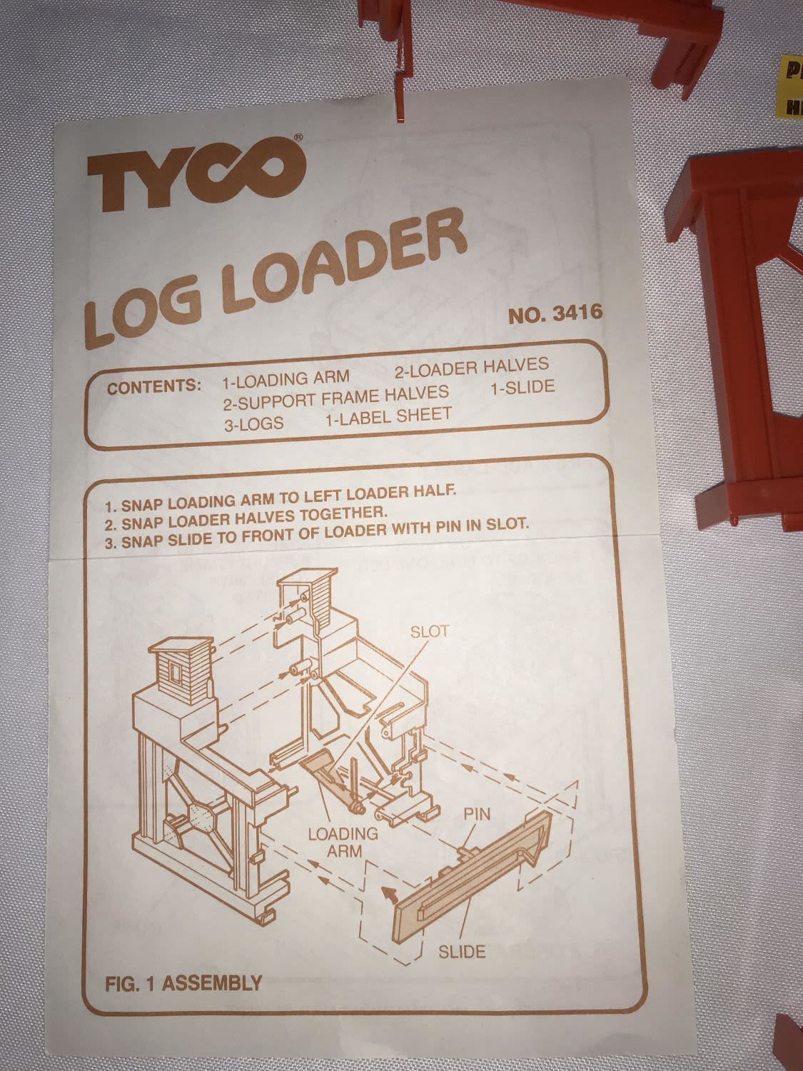 Lot 185 - TYCO Elevated Log Loader Accessory | The Lodge Auction House