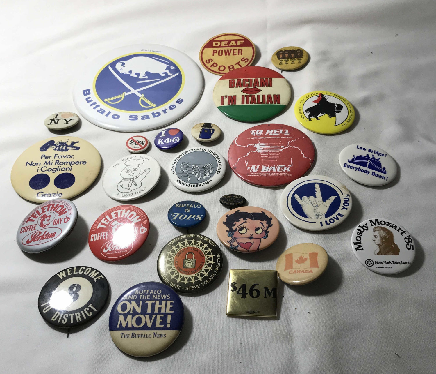 Lot 177 - Vintage Button Collection | The Lodge Auction House
