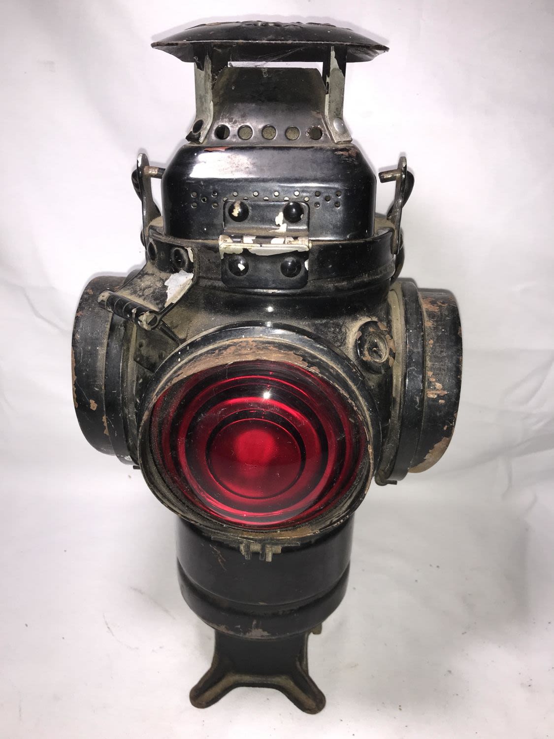 Lot 5 - Adlake Railroad Switch Lantern | The Lodge Auction House
