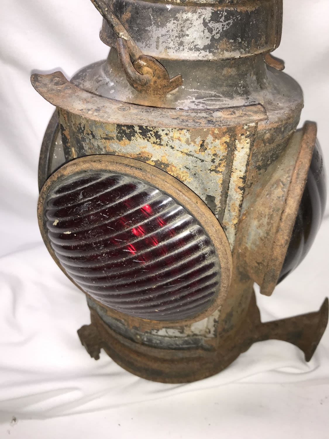 Lot 59 - St Louis Railroad Switch Lantern w/ Lenses | The Lodge Auction ...