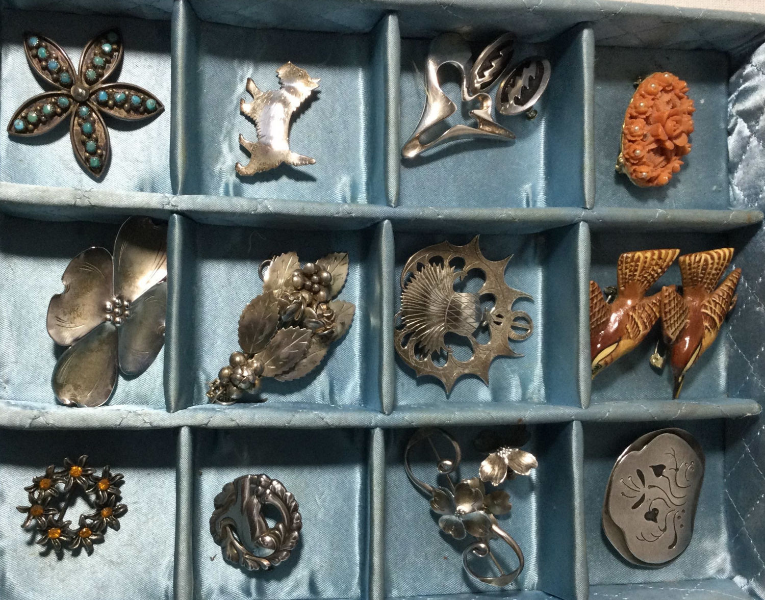 Lot 56 - Brooch Collection | The Lodge Auction House