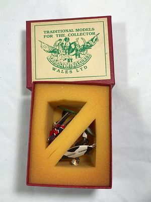 Lot 252 - Trophy Miniatures Hand to Hand Series HZ5 | The Lodge Auction ...
