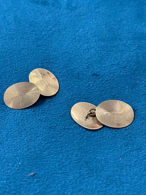 Lot 660 – Yellow Gold Oval Spiral Pattern Cufflinks, Believed to be 18k ...