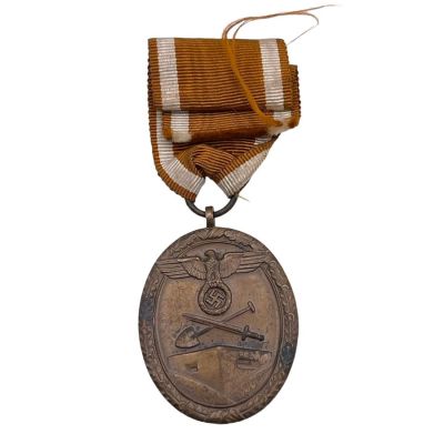 Lot 688 - German WWII Westwall Medal | Valkyrie Historical Auctions