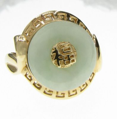 Lot 504 - 14K Yellow Gold and Jade Fu Ring • Wickliff Auctioneers