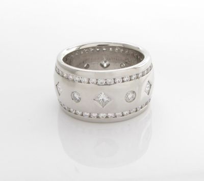 Lot 771 - Scott Kay Platinum Diamond Ring, 1.50ctw • Wickliff Auctioneers
