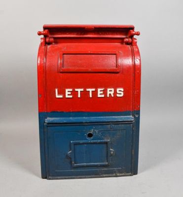 Lot 160 - US Postal Service Letters Mailbox - Willow Auction House