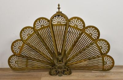 Lot 400 - Japanese Griffin Form Fire Screen - Willow Auction House